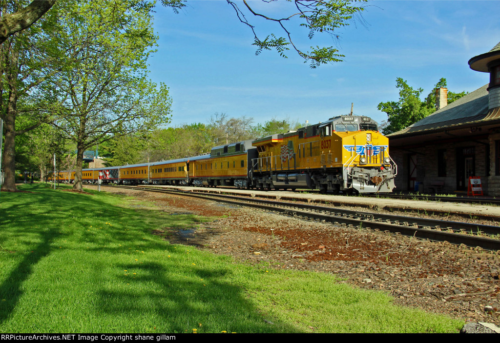 UP 8037 leads a engineer special EB.